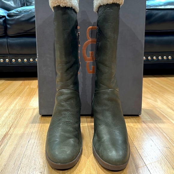 UGG | Shoes | Uggs Felicity Boots Olive Green Size | Poshmark